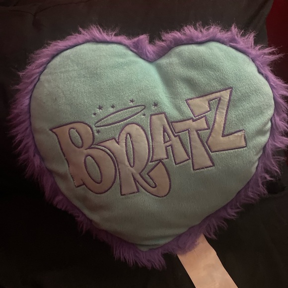 Bratz | Bedding | Vintage Bratz Pillow | Poshmark